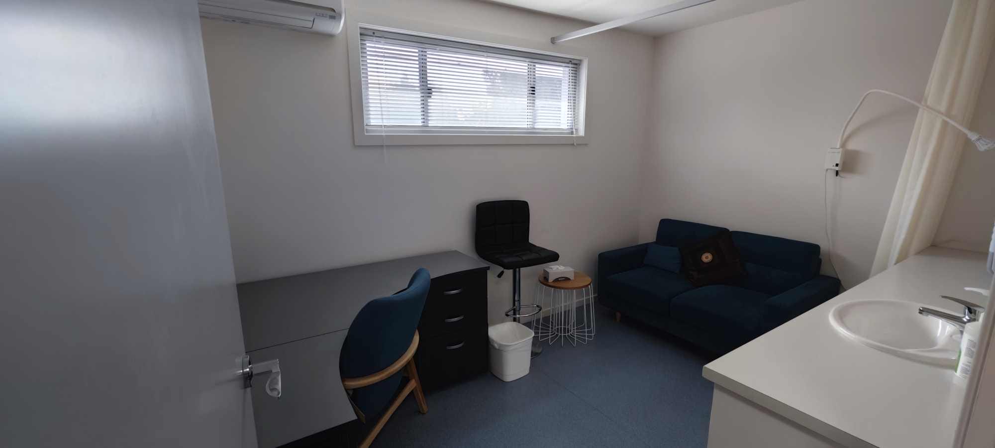 Modern, Fully-Furnished Consulting Room – Camms Rd Medical Centre ...